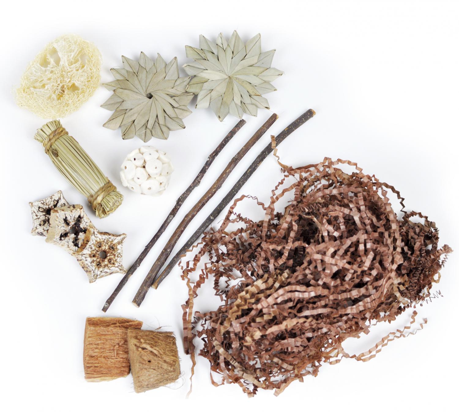 Corner Bird Box with Perch 3301 Prevue Pet Products